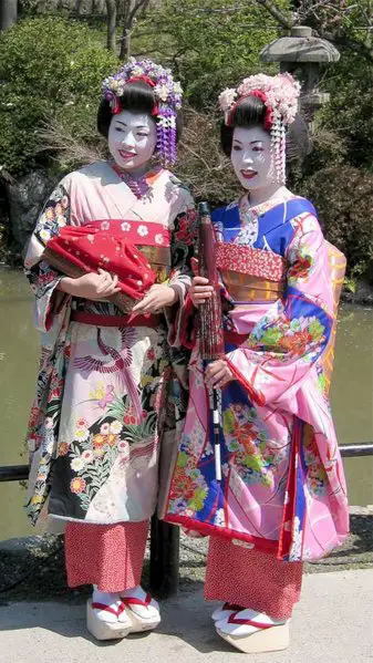 Geisha - New World Encyclopedia