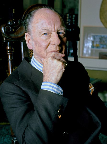 John Gielgud - New World Encyclopedia