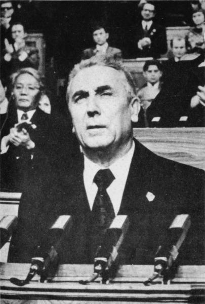 History of Poland (1945-1989) - New World Encyclopedia