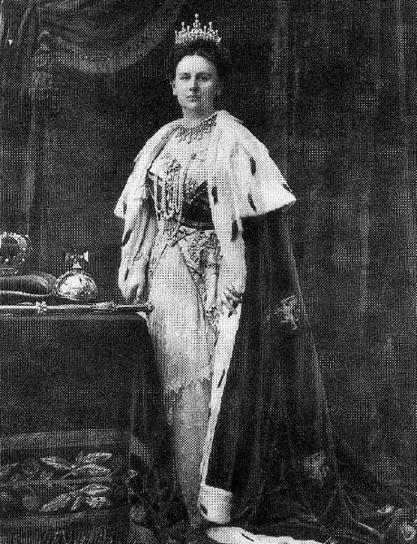 Wilhelmina of the Netherlands - New World Encyclopedia