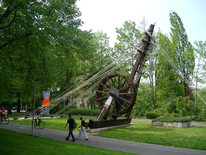 Crane (machine) - New World Encyclopedia