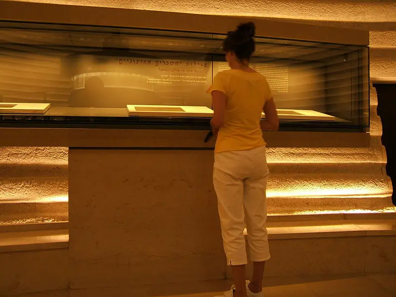 Dead Sea Scrolls - New World Encyclopedia