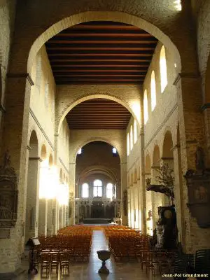 Romanesque architecture - New World Encyclopedia