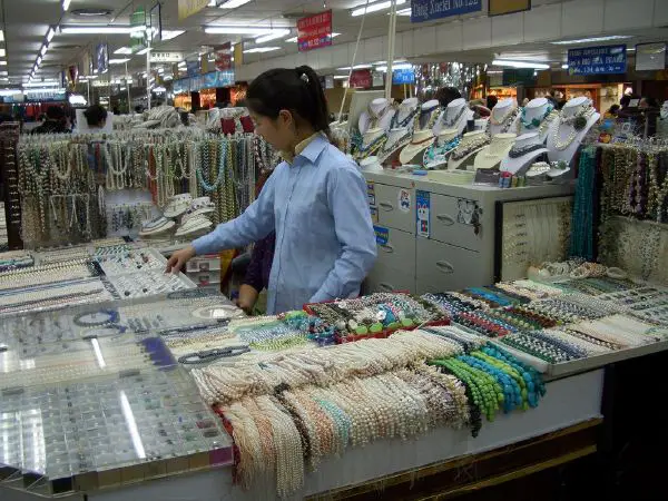 Pearl - New World Encyclopedia