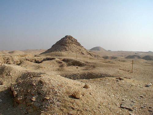 Saqqarah - New World Encyclopedia