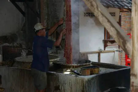 Batik - New World Encyclopedia