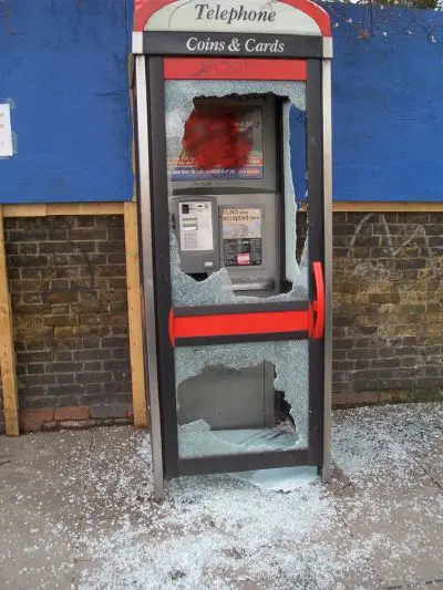 Glass - New World Encyclopedia