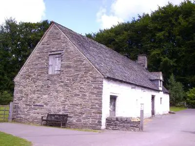 Longhouse - New World Encyclopedia