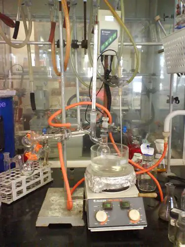 Distillation - New World Encyclopedia
