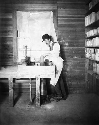 Potter's wheel - New World Encyclopedia