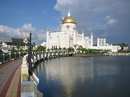 Brunei - New World Encyclopedia