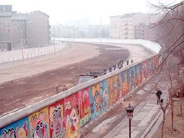 Cold War - New World Encyclopedia
