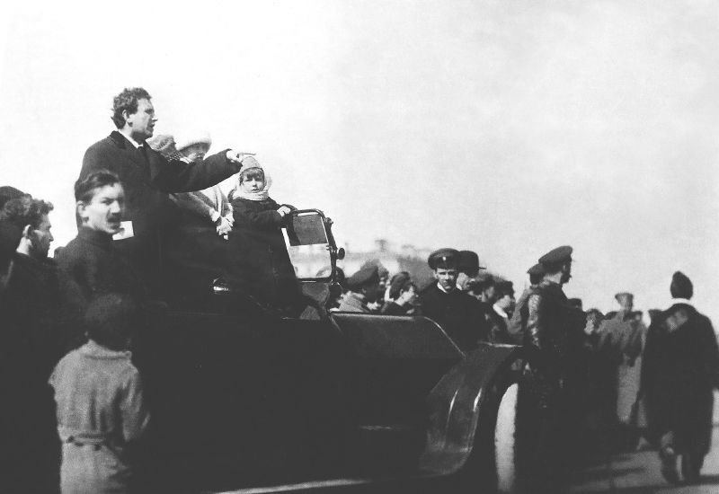 Grigory Zinoviev - New World Encyclopedia