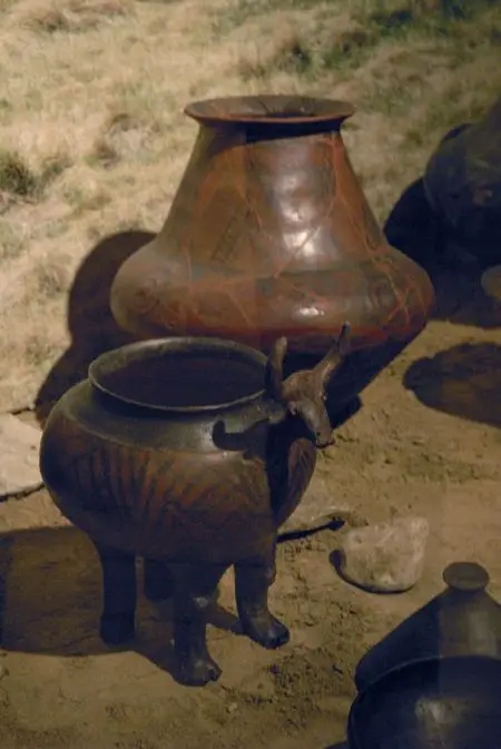 Tumulus - New World Encyclopedia