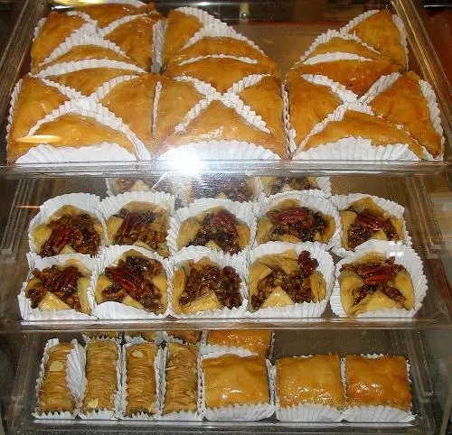 Baklava - New World Encyclopedia