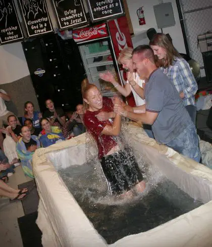 Baptism - New World Encyclopedia