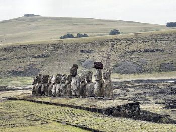Moai - New World Encyclopedia