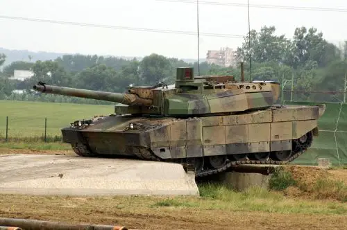 Tank (military) - New World Encyclopedia
