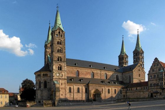 Romanesque architecture - New World Encyclopedia