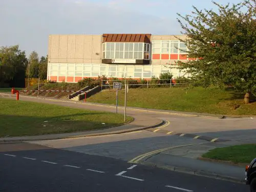 Comprehensive school - New World Encyclopedia