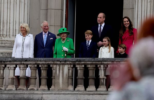 Elizabeth II - New World Encyclopedia