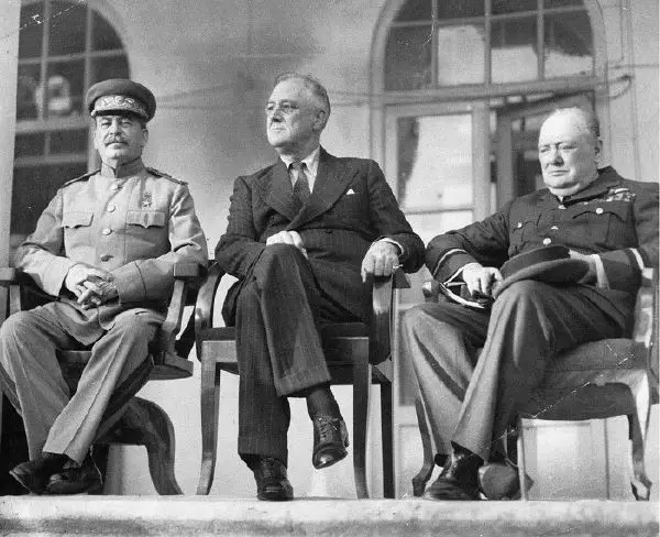 Allied Powers (World War II) - New World Encyclopedia