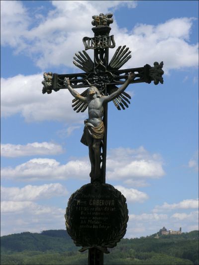 Crucifix - New World Encyclopedia