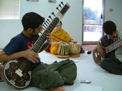 Sitar - New World Encyclopedia